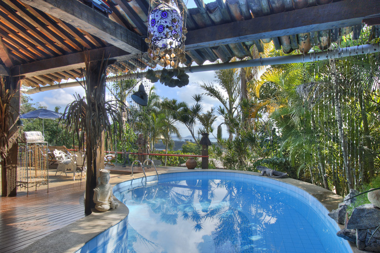 088_final_8bit_small | Segue Viagem