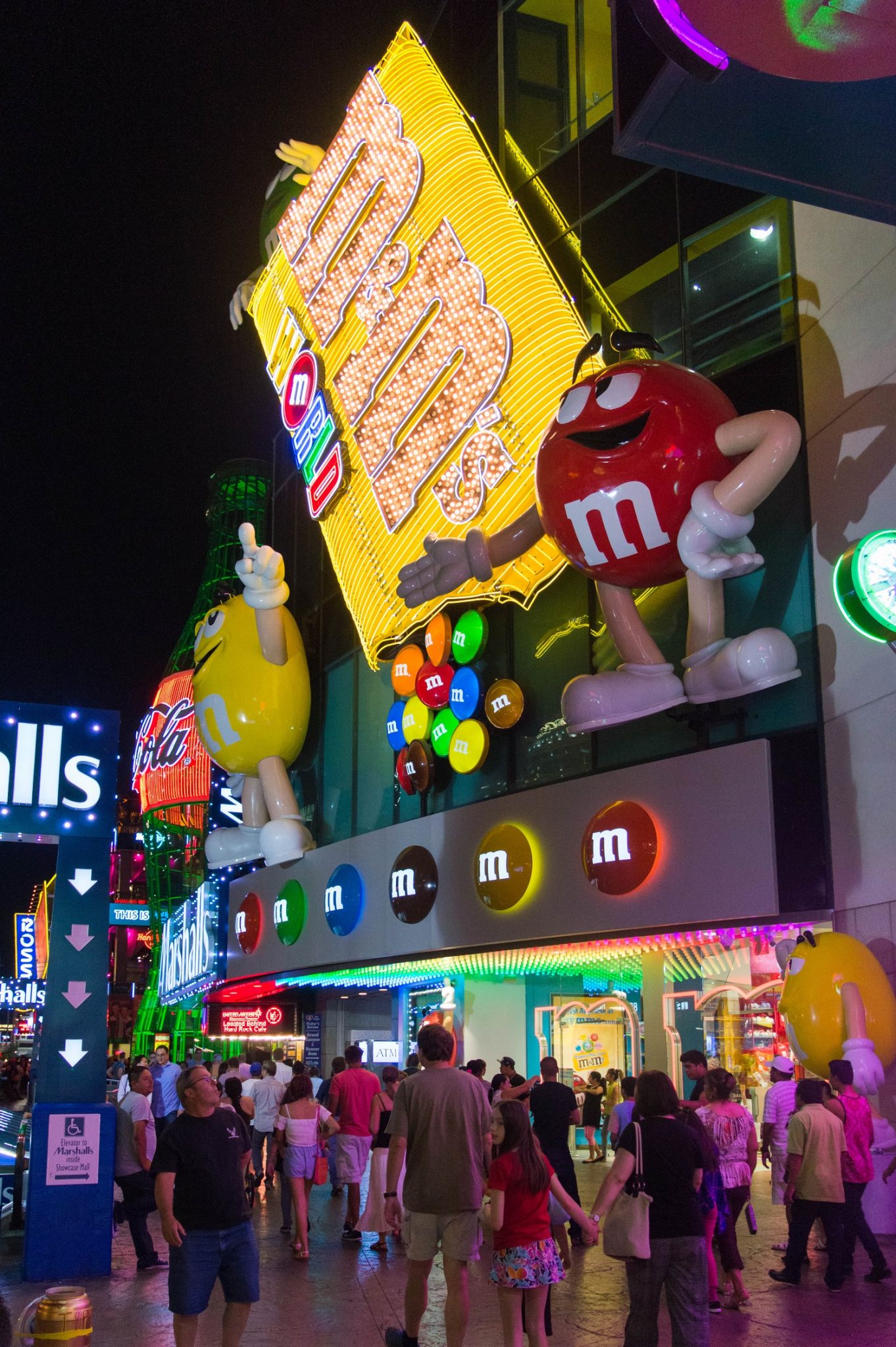 M&M's_World,_Las_Vegas Supercarwaar | Segue Viagem